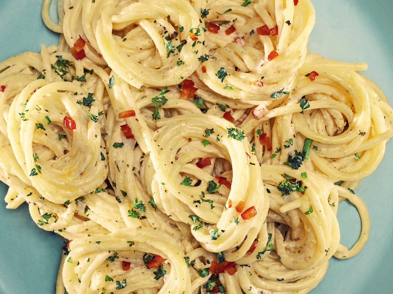 PASTA ALA CREME BONJOUR VALKOSIPULI | Cremebonjour